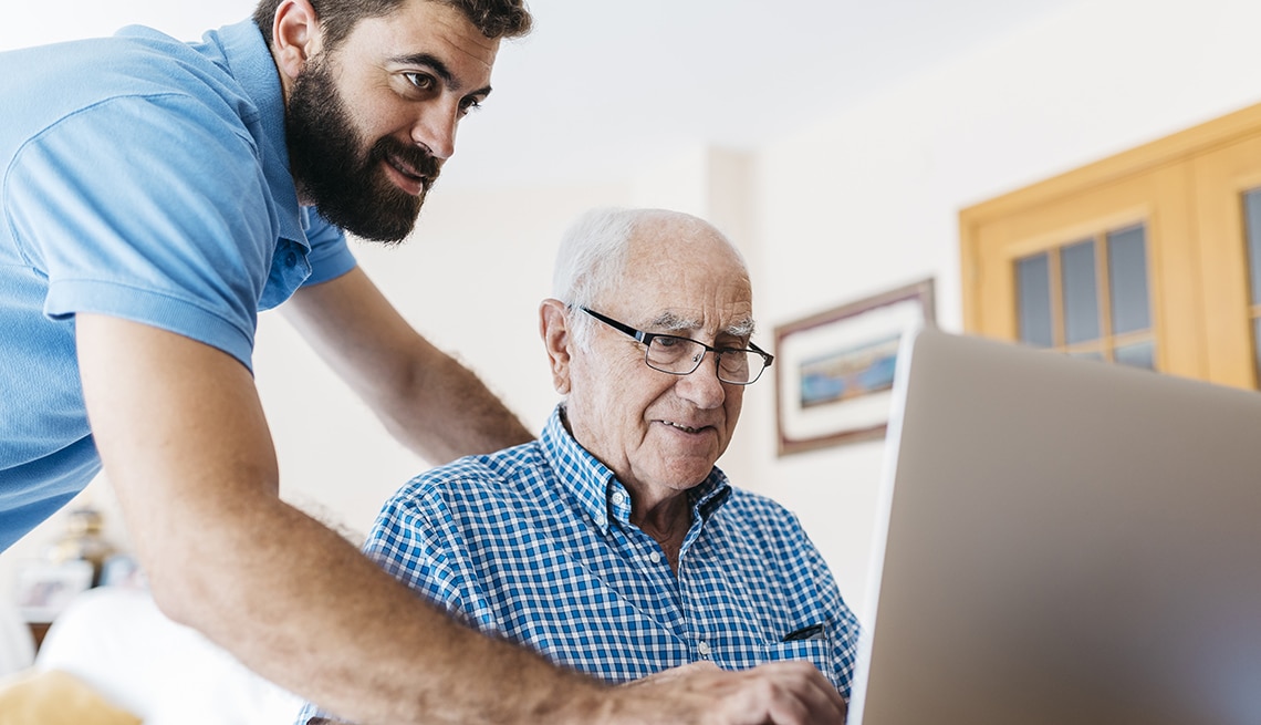 8-Reasons Why Personalized Tech Support Is a Must-Have for Senior ...